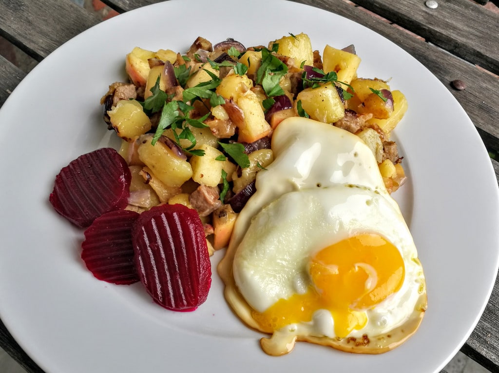 Biksemad med spejlæg | En nem og lækker opskrift