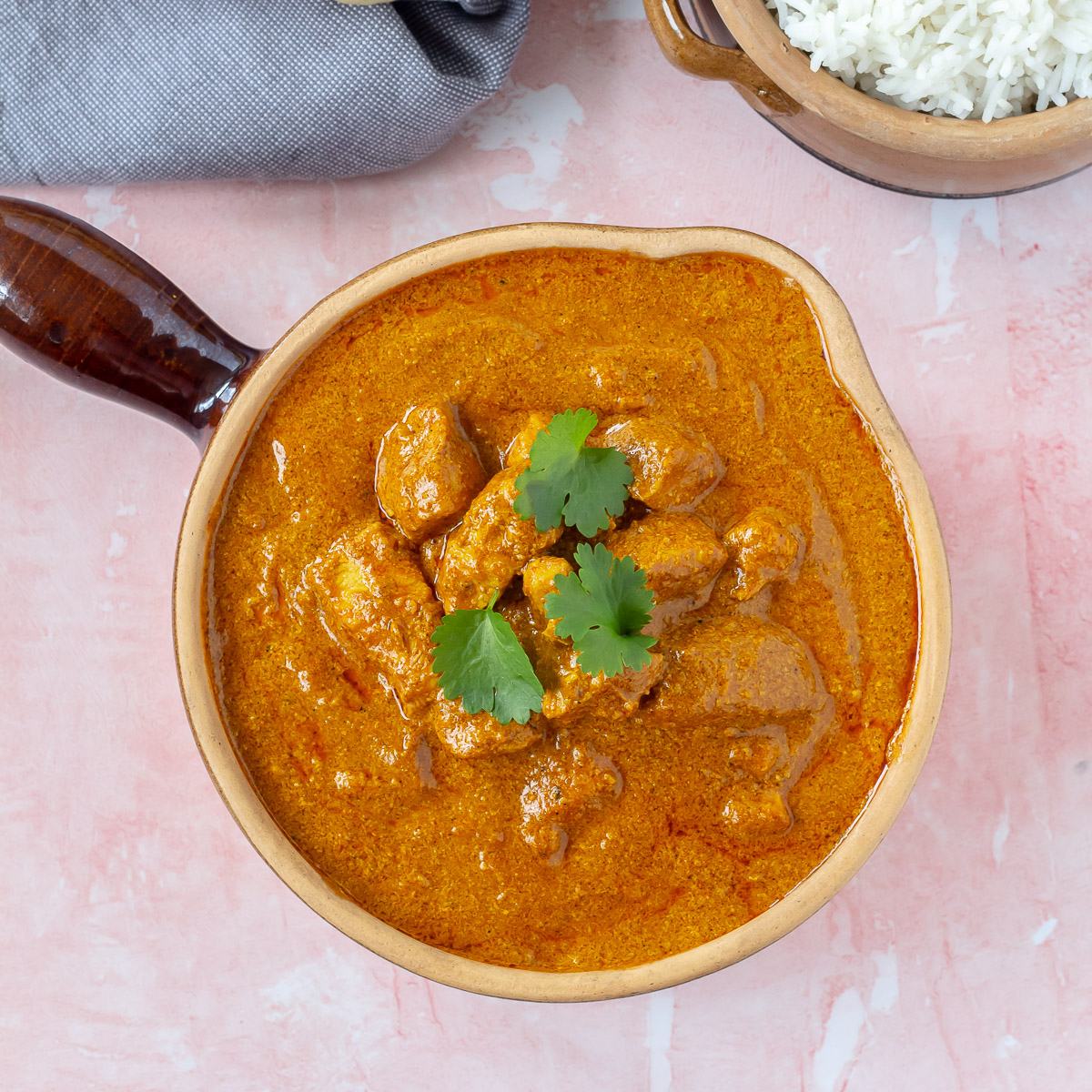 Butter Chicken | Opskrift på cremet indisk Butter Chicken | Murgh Makhani