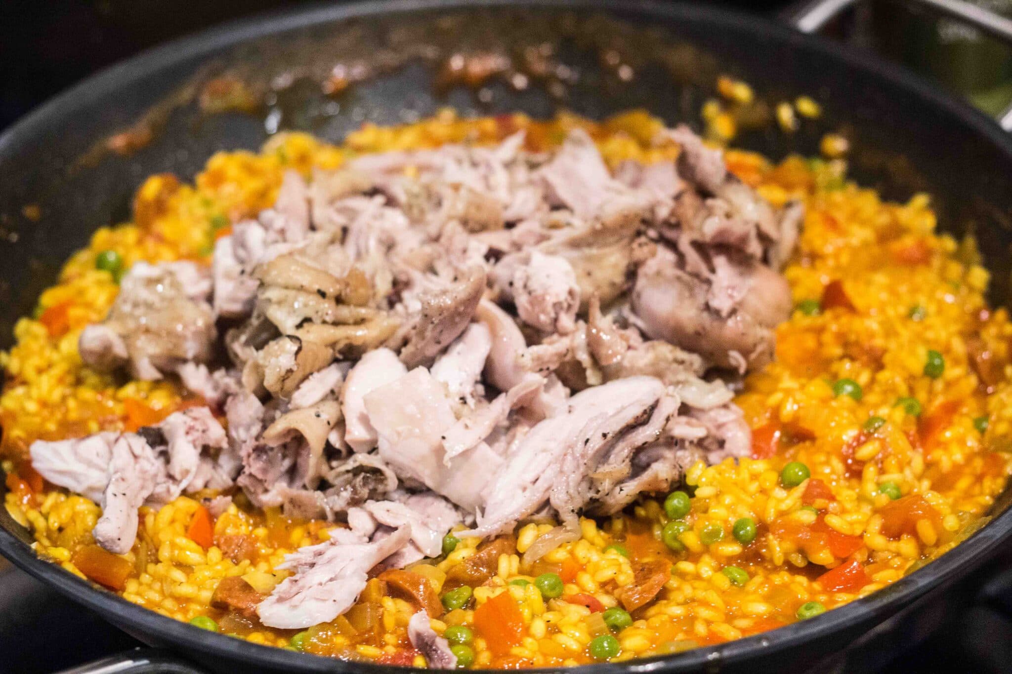 Paella med kylling og rejer | Nem og meget lækker opskrift på Paella!